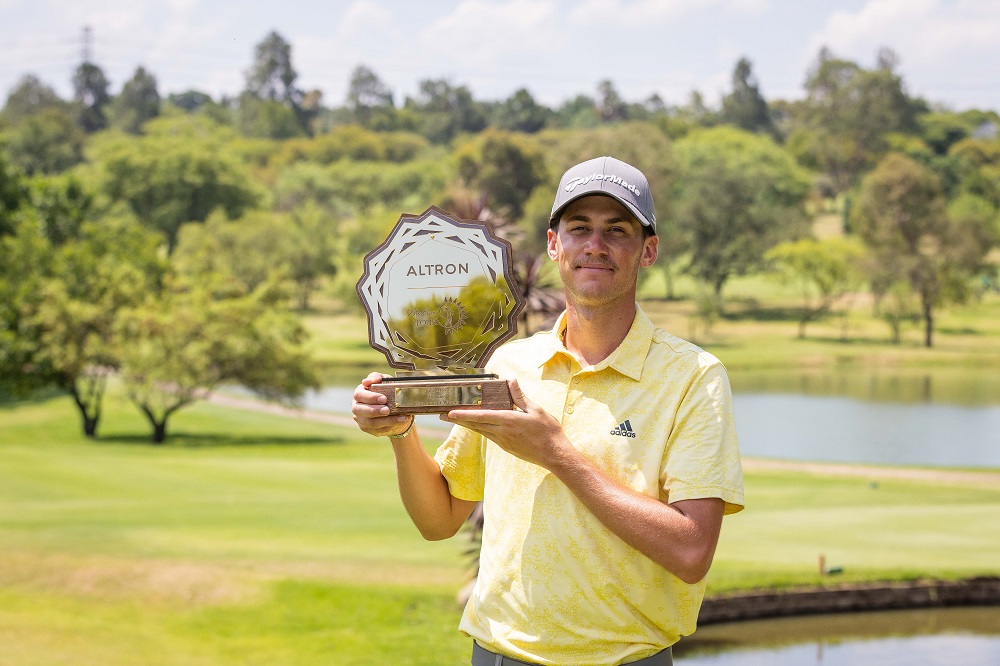 Simpson claims wire-to-wire victory at Kyalami | SA Tour Golf